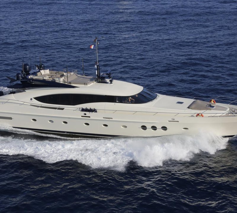 Palmer Johnson Image Gallery – Luxury Yacht Browser | by CHARTERWORLD ...